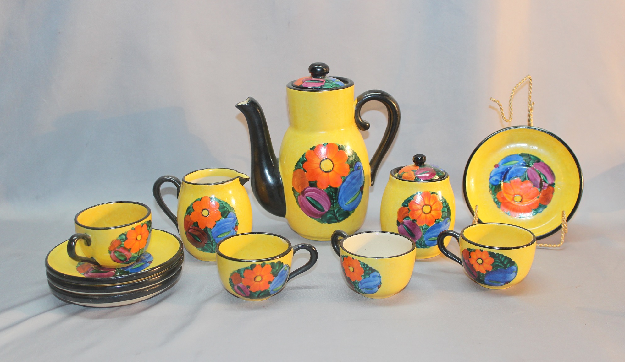 Amphora Tea Set